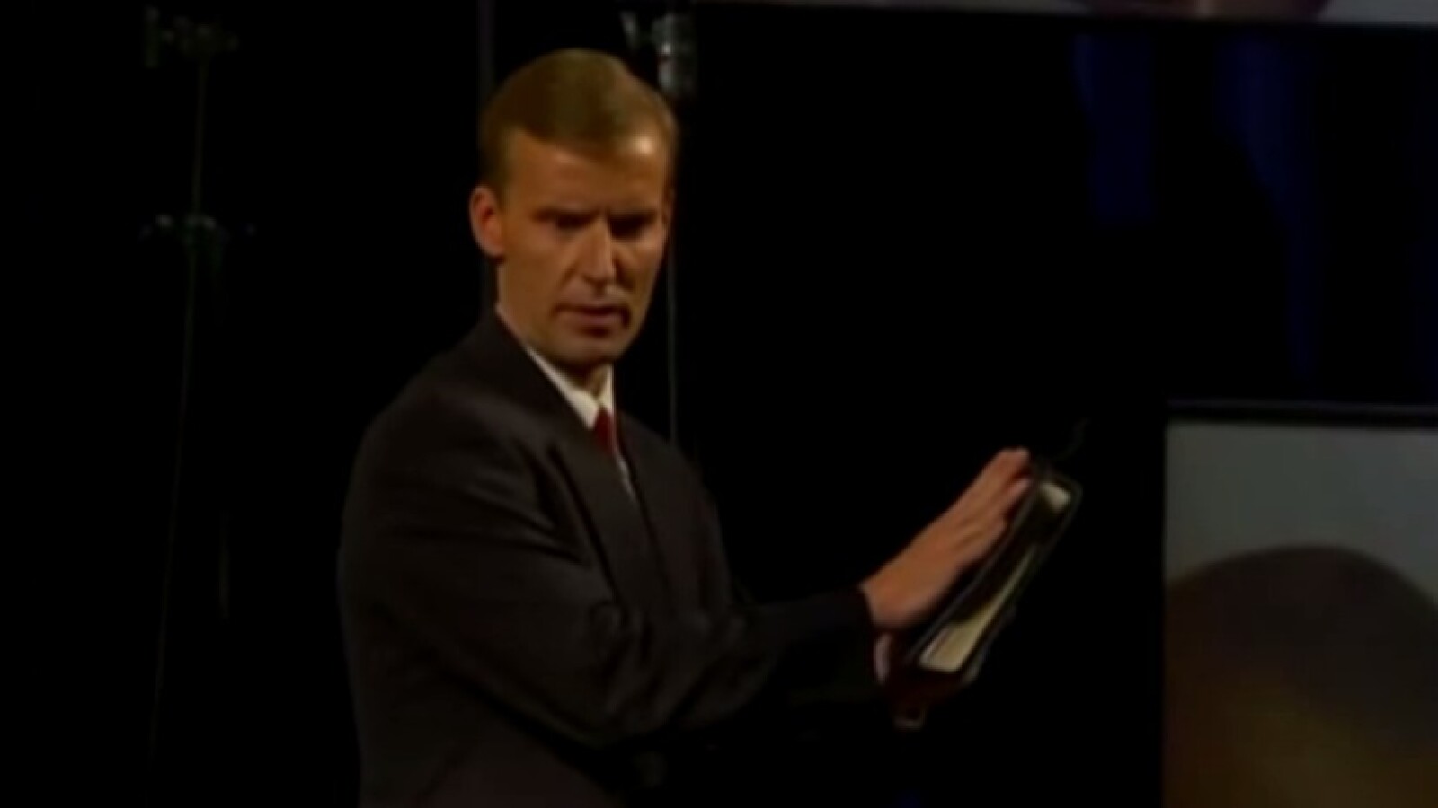 How to Teach Like John Bytheway - LDS Living